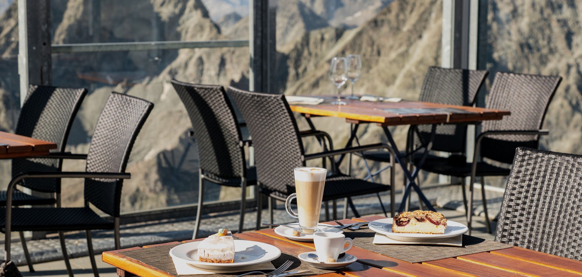 Piz Nair | Mountain restaurant on Corviglia St. Moritz